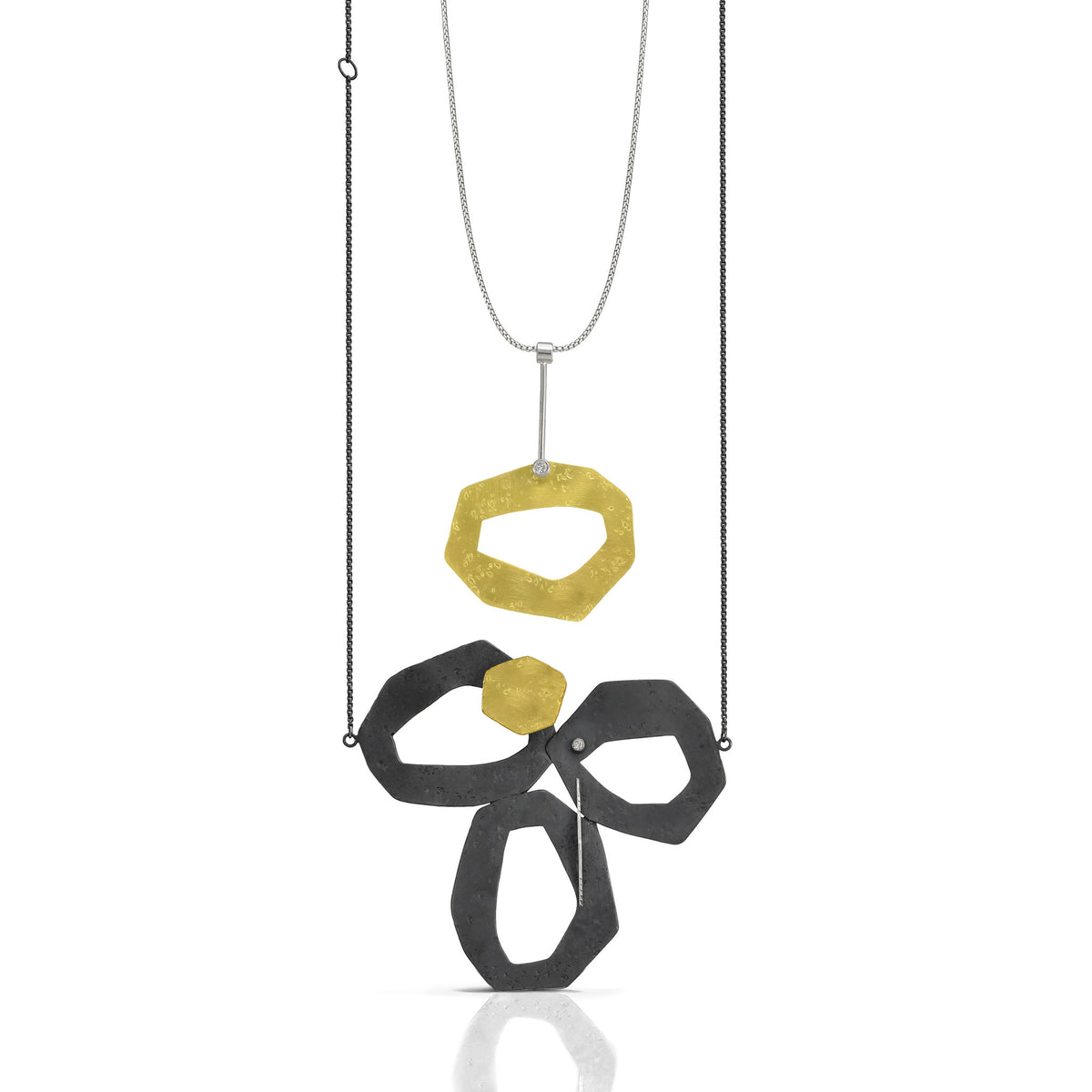 Blinking Star Necklace | Gold Jewelry | Maria Blondet Jewelry